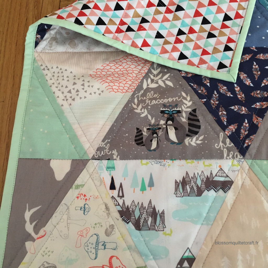 Quilting simple sur un patchwork triangle